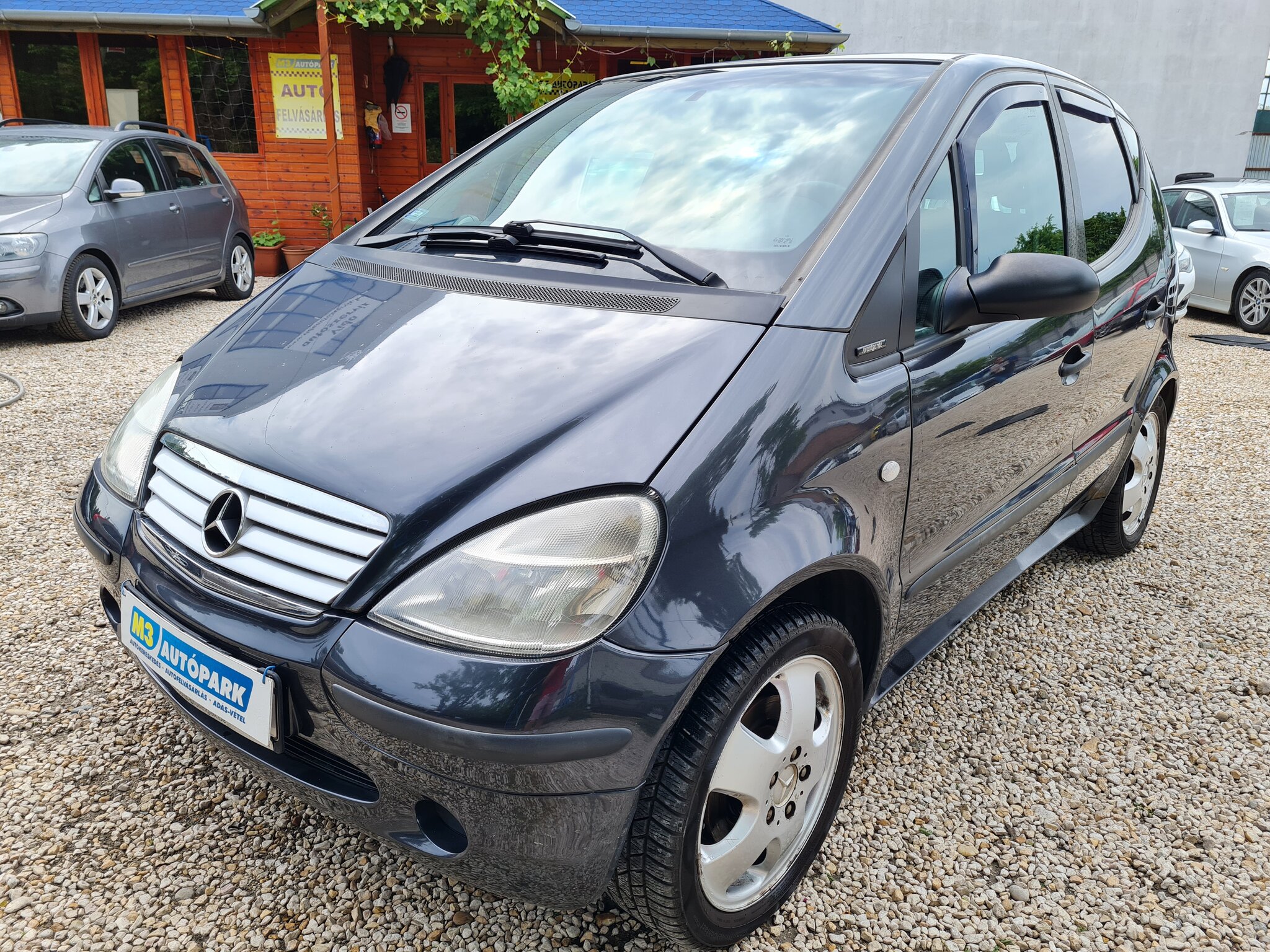 Használtautó adás-vétel - mercedes-benz a 190 Avantgarde 2000 benzin ...